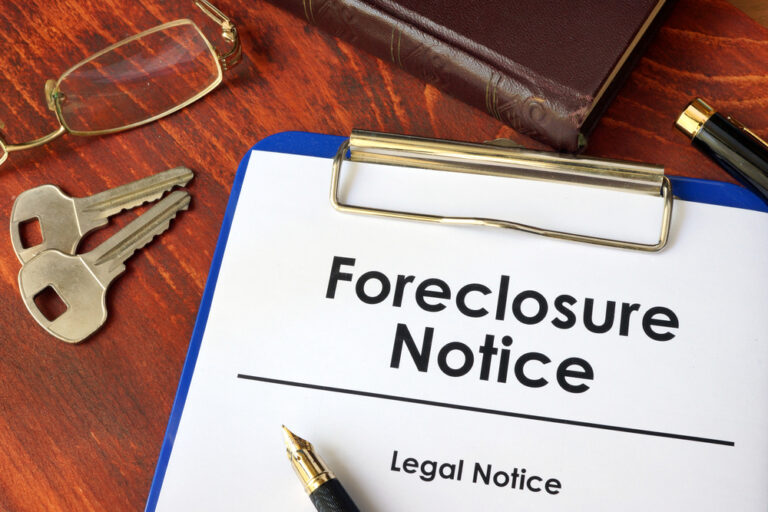 FORECLOSING JUNIOR LIENHOLDERS AND RECORDING A LIS PENDENS - Florida ...
